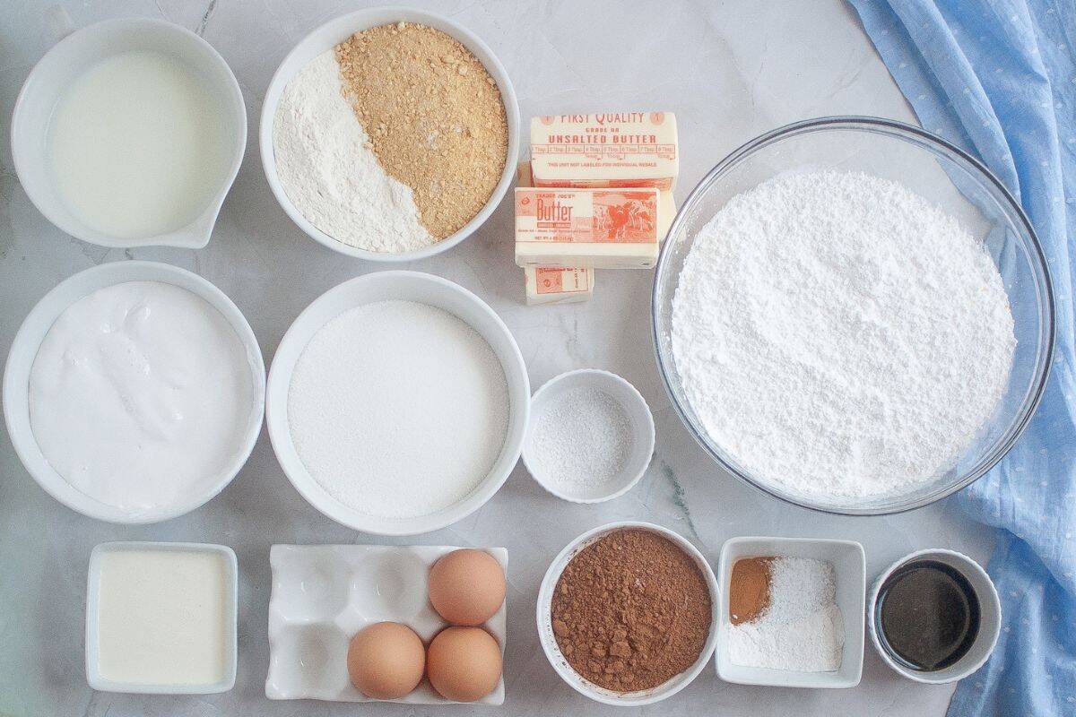 Graham Cracker Cake - Bake What You Love